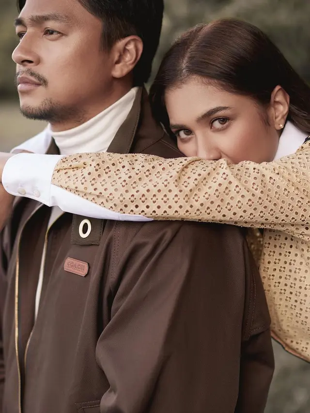 7 Gaya Pemotretan Mikha Tambayong dan Deva Mahenra, Bak Prewedding ...