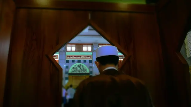 Bacaan untuk Menjawab Azan beserta Doa setelahnya - Ragam Bola.com