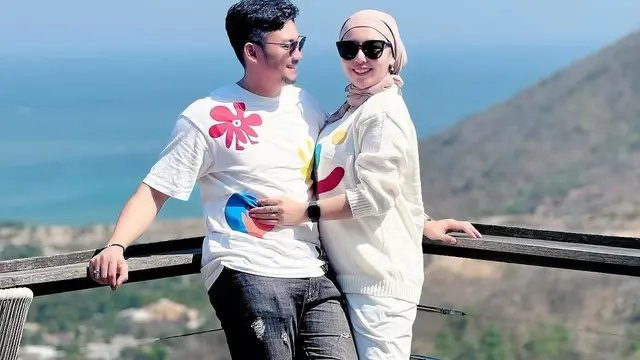 Pamer Baby Bump, Ini 6 Potret Mesra Angga Wijaya dan Nurul Kamaria ...