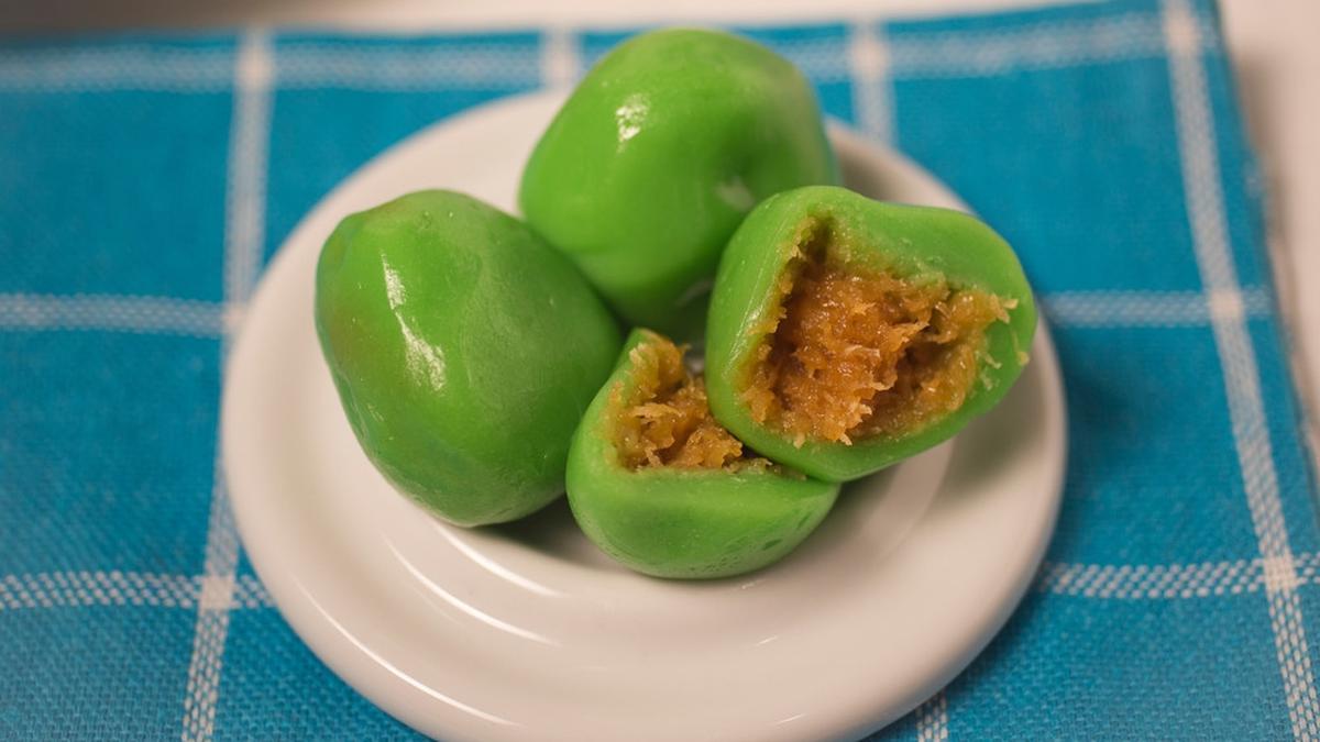 5 Resep Kue Bugis, Manis, Kenyal dan Mudah Dibuat - Food Fimela.com