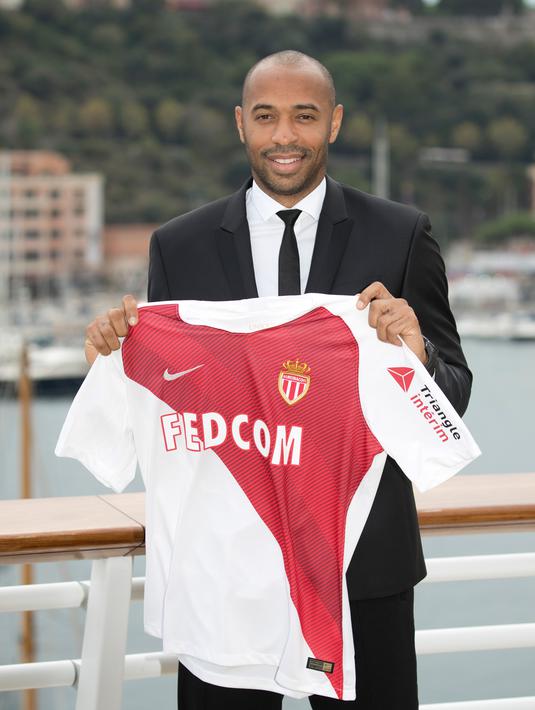 FOTO: Jadi Pelatih AS Monaco, Thierry Henry Senyum Semringah - Foto ...