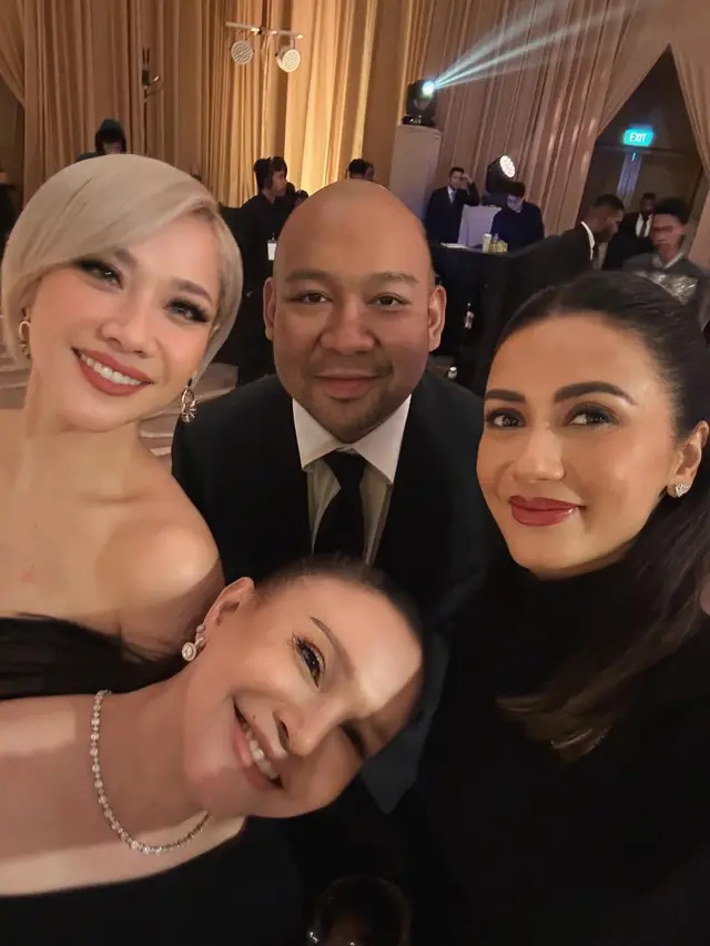 6 Potret BCL dan Tiko Aryawardhana Kondangan Nikahan Al Ghazali, Gaun ...