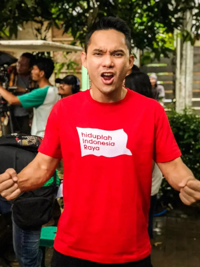 Romantika Ben Kasyafani Jadi Penyiar Radio, Temani Pendengar yang ...