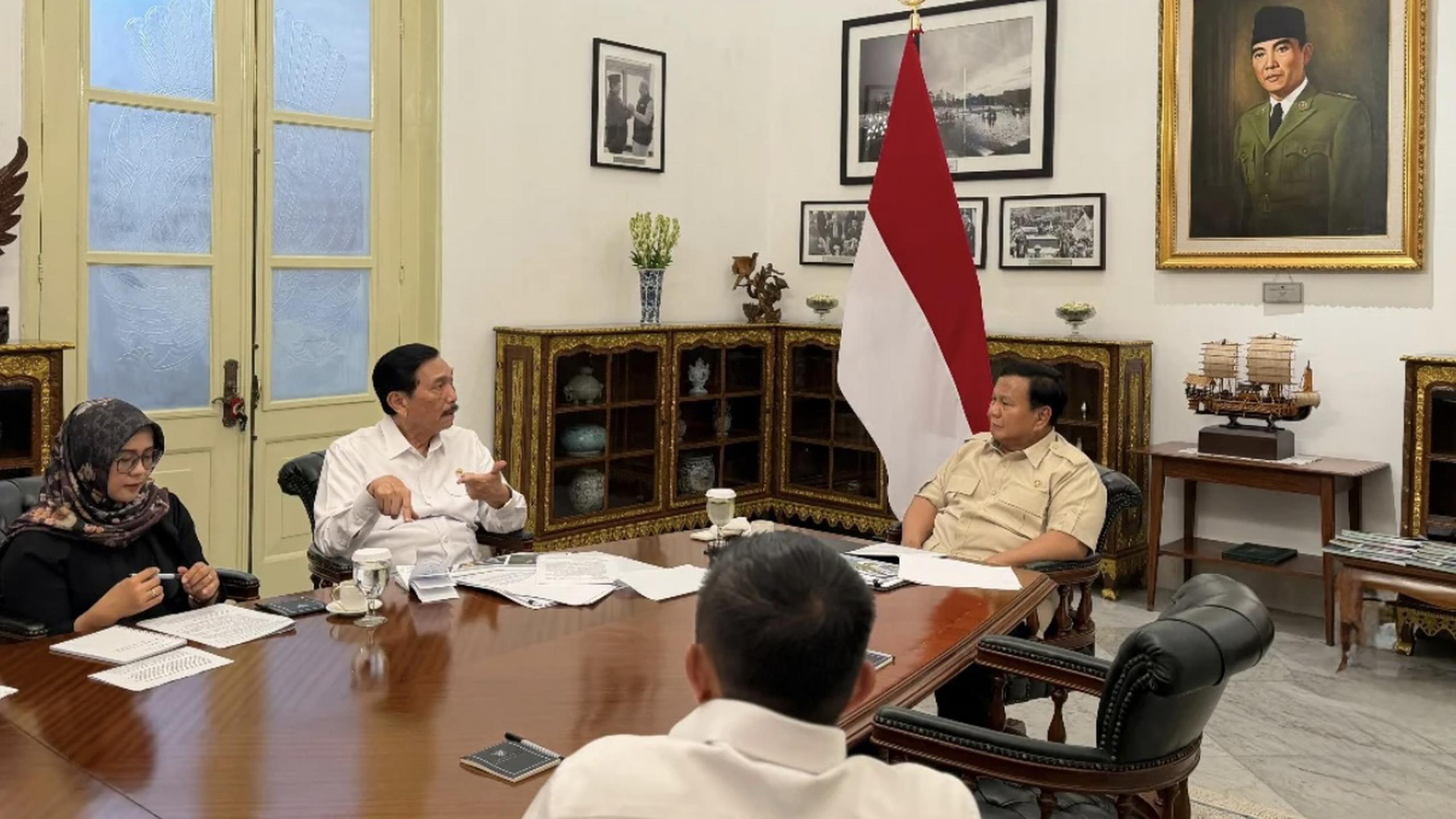 Prabowo Bertemu Luhut dan Anggota DEN, Seskab: Bahas Eskalasi Konflik ...