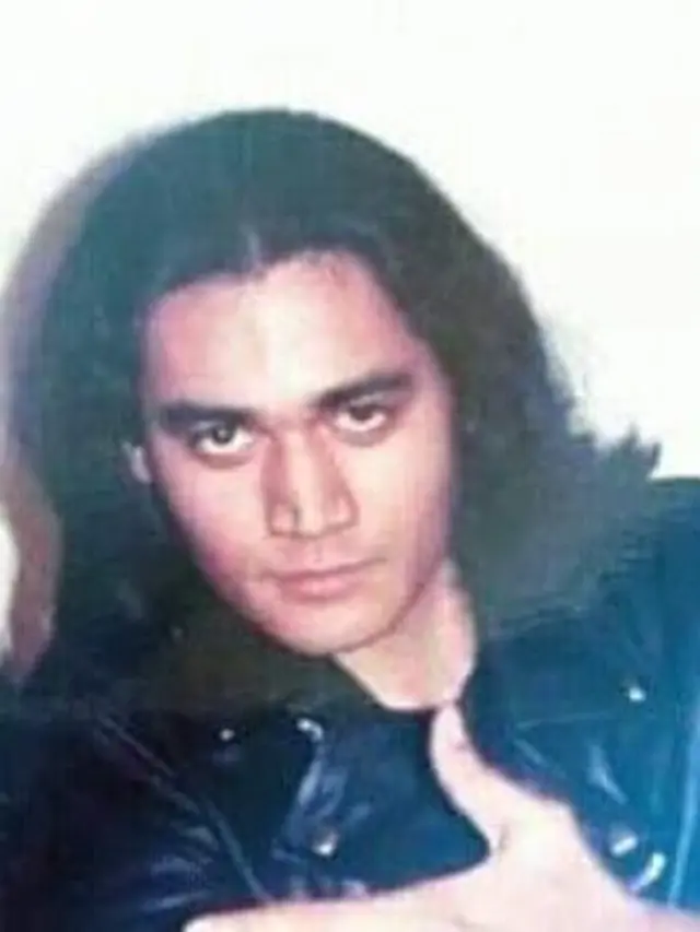 6 Potret Lawas Tyo Nugros Eks Drummer Dewa 19, Pernah Jadi Model Cover ...