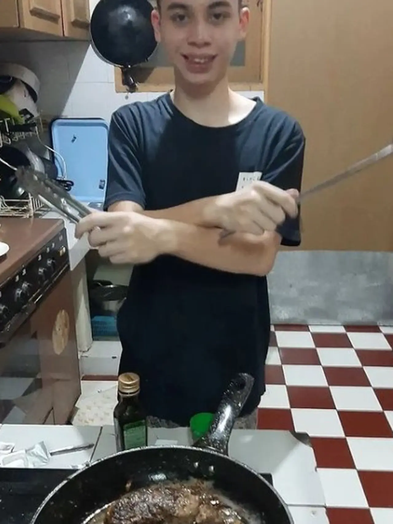 6 Potret Muhammad Zarno yang Kini Jago Masak Sejak Ditinggal Jane ...