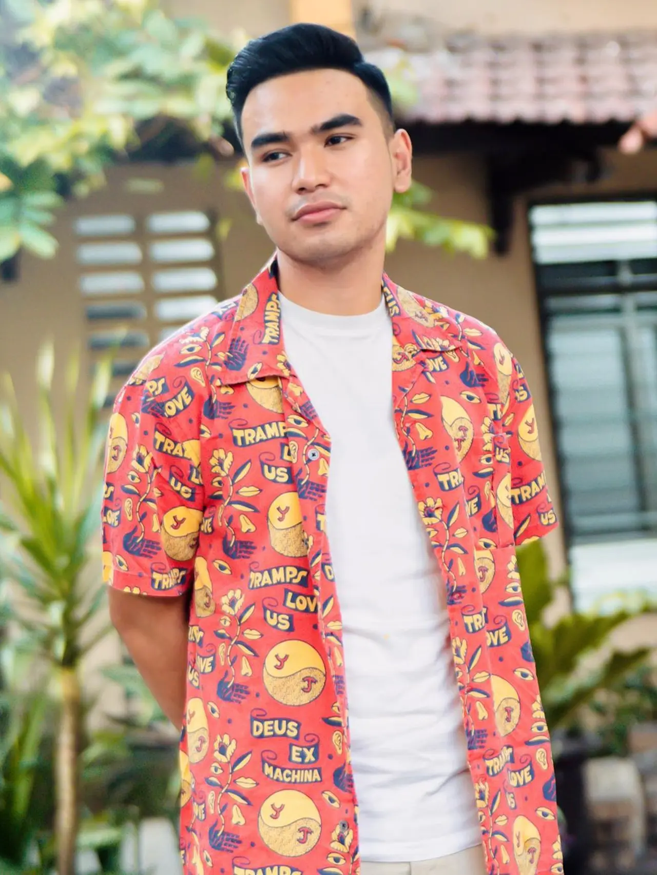 Lirik Lagu Zapin Hati Melayang Hari Putra Romantis Dengan Nuansa Melayu Kental Showbiz