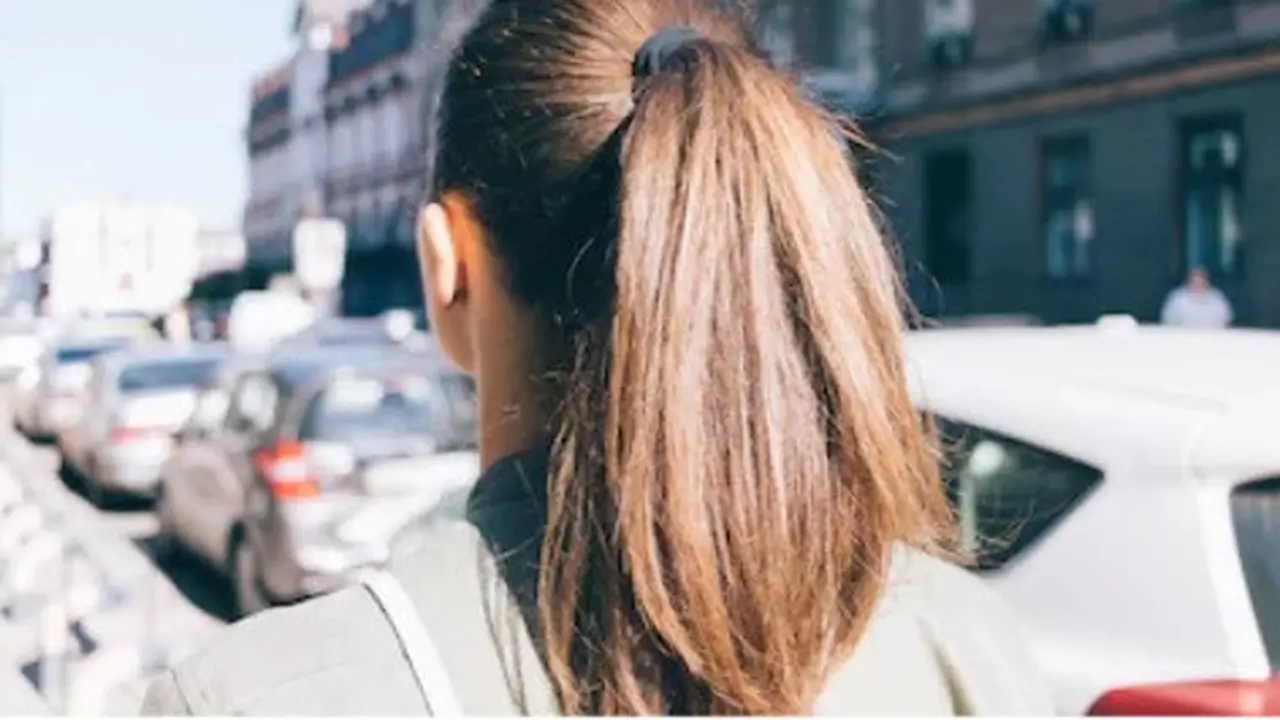 Ekor Kuda hingga Kepang, 4 Gaya Rambut Ini Bisa Membuat Anda Sakit ...