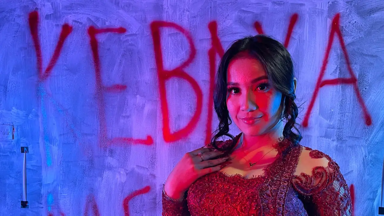 Falen Finola Perkenalkan Lagu Kebaya Merah, Terinspirasi dari Kasus ...