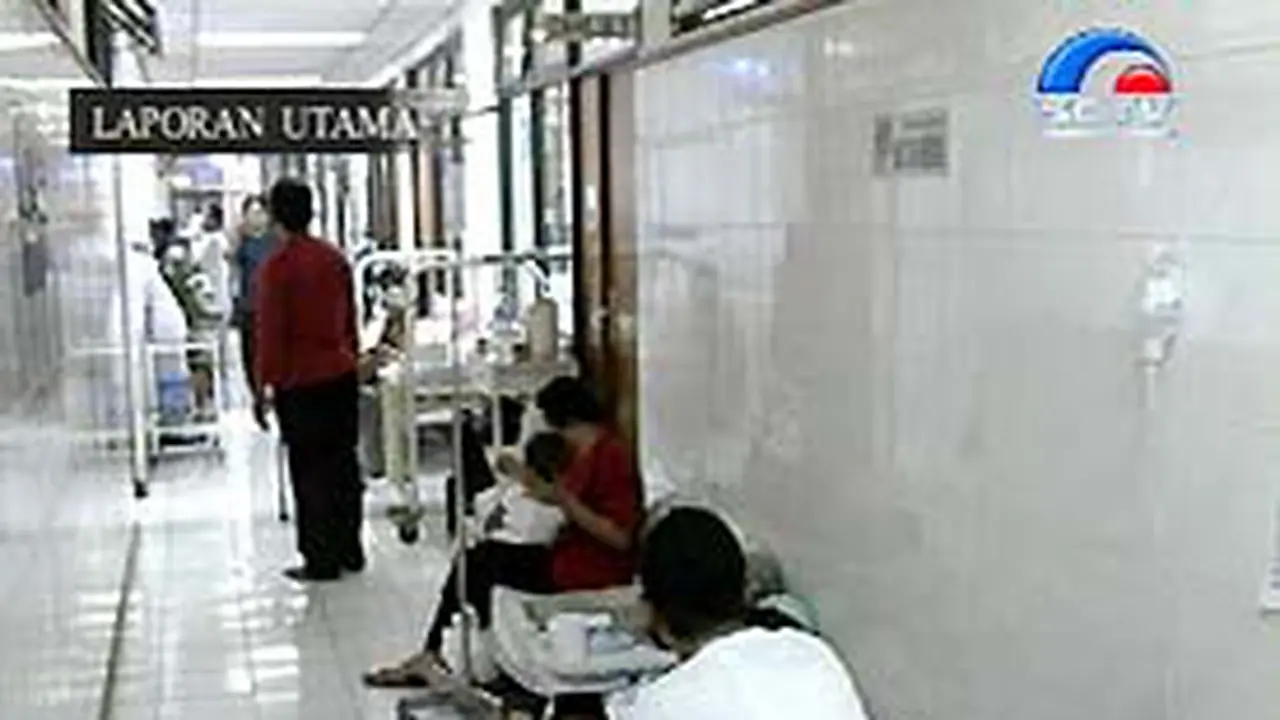 RSUD Budhi Asih Jakarta Kian Sesak - News Liputan6.com