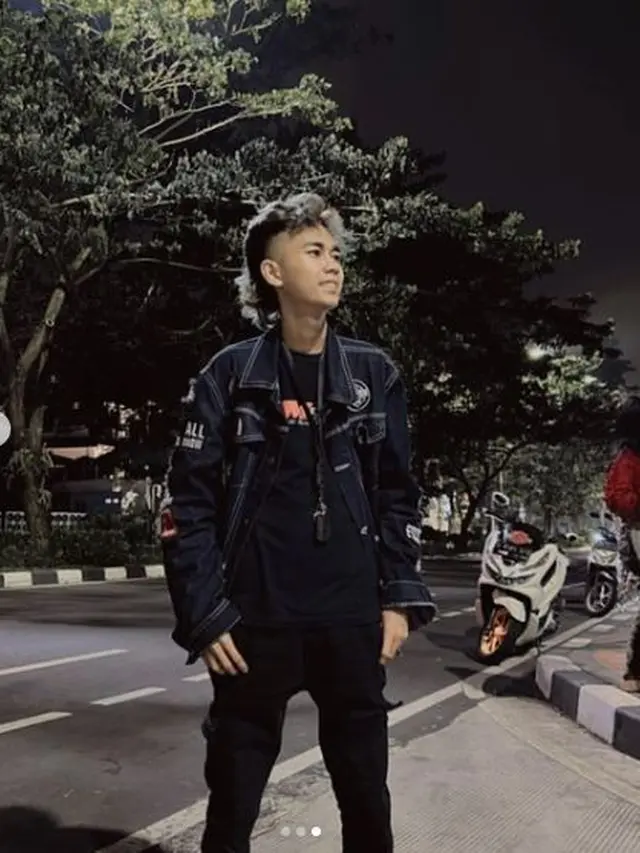 6 Potret Alif Cepmek Viral Lagi Gara-Gara Rambut Ceprang, Netizen ...