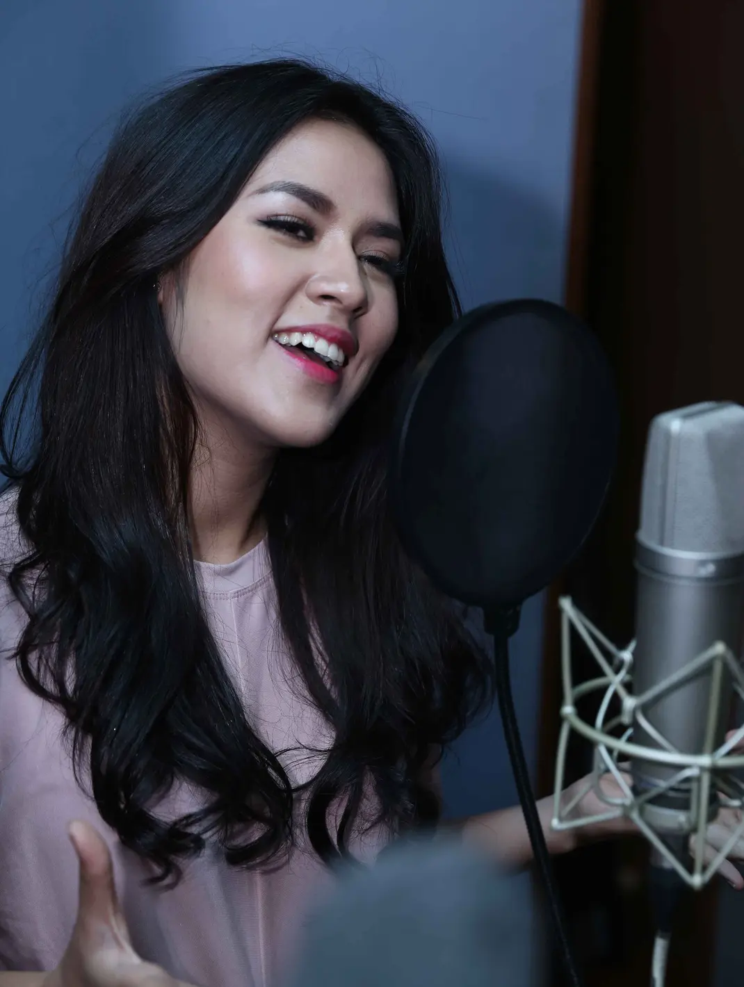 Yang Berbeda dalam Album Ketiga Raisa - Photo Fimela.com