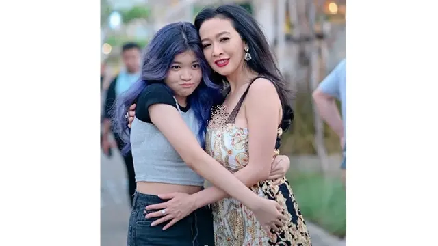 Punya Gaya Unik, Ini 6 Potret Xakila Xamara Anak Romy Rafael yang ...