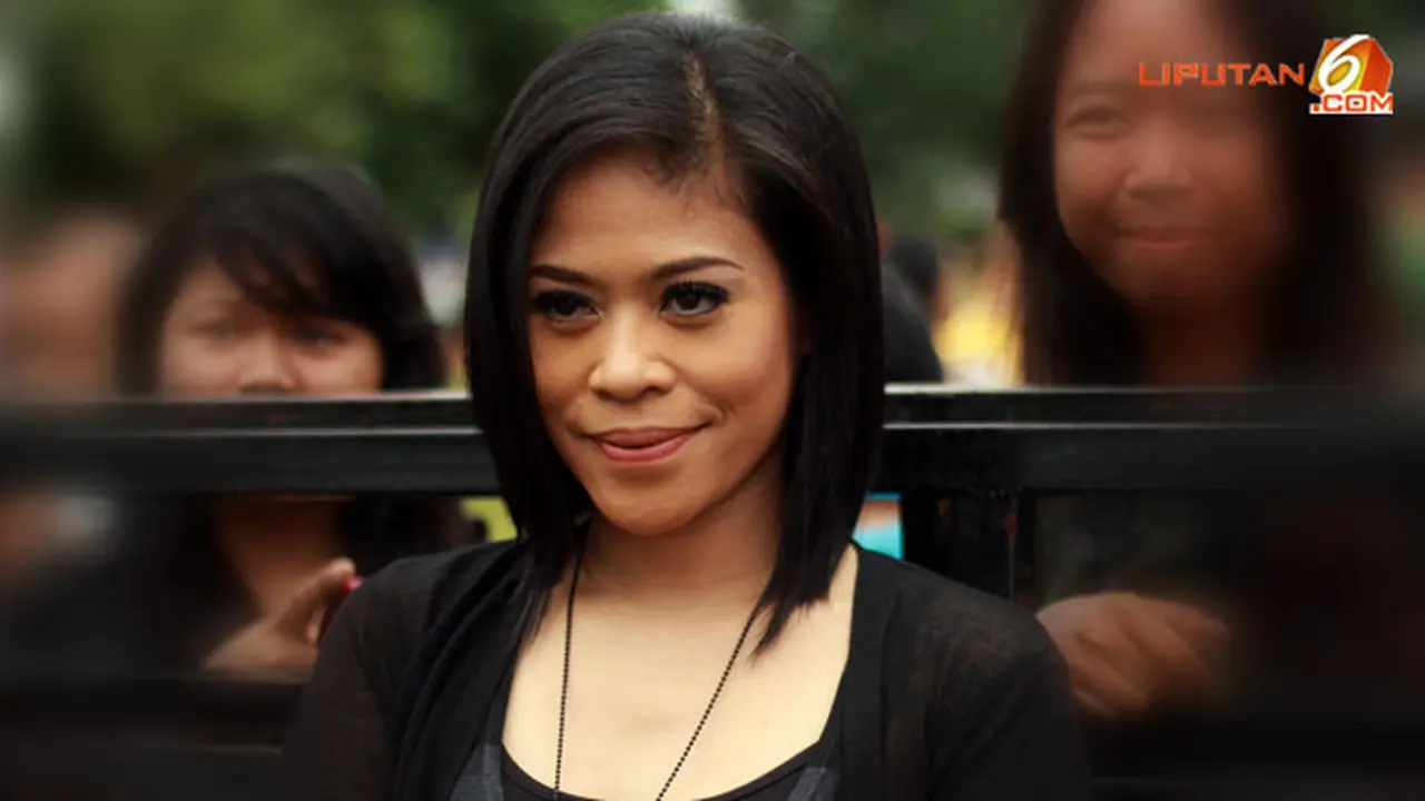 Kikan Ingin Jadi Orangtua yang Demokratis - ShowBiz Liputan6.com