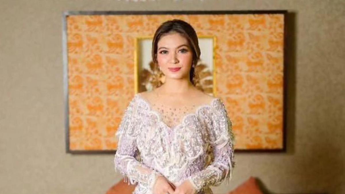 Momen Selvi Ananda Kenakan Kaus Seratusan Ribu, Tetap Cantik dan Dipuji Sebagai Pesona Perempuan ...