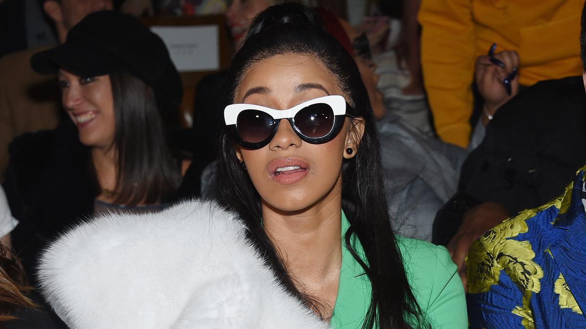 Ulang Tahun, Cardi B Dapat Kejutan Ini dari Suami