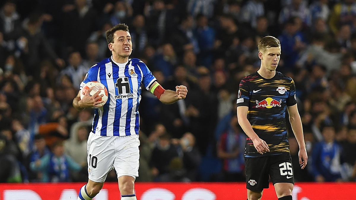 Liga Inggris: Panas Nih! MU dan Barcelona Rebutan Martin Zubimendi ...