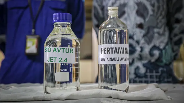 Pertamina Siap Salurkan Produk Bahan Bakar Baru Pesawat SAF - Bisnis ...
