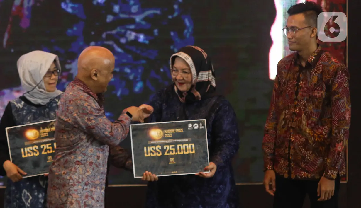 Empat Ilmuwan Berdedikasi Raih Anugerah Habibie Prize 2022 - Foto Liputan6.com
