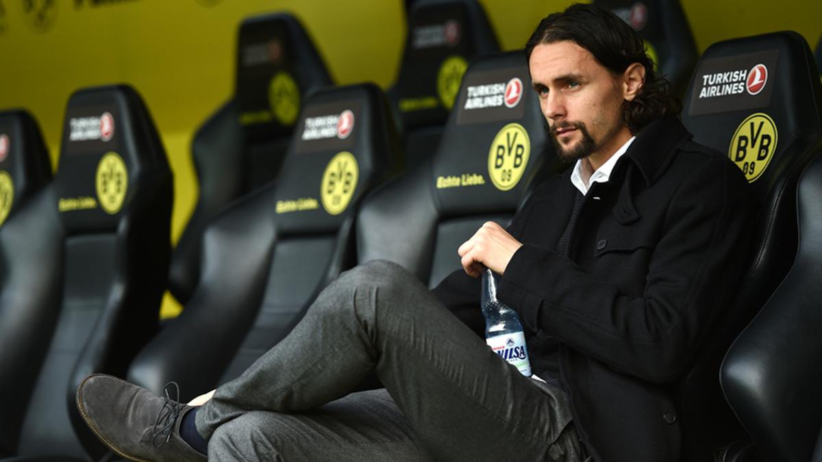 Klub Promosi Premier League Segera Dapatkan Neven Subotic