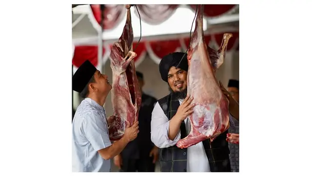 Mualaf di Ramadhan 2025, Ini 6 Potret Bobon Santoso Masak Besar Bareng ...