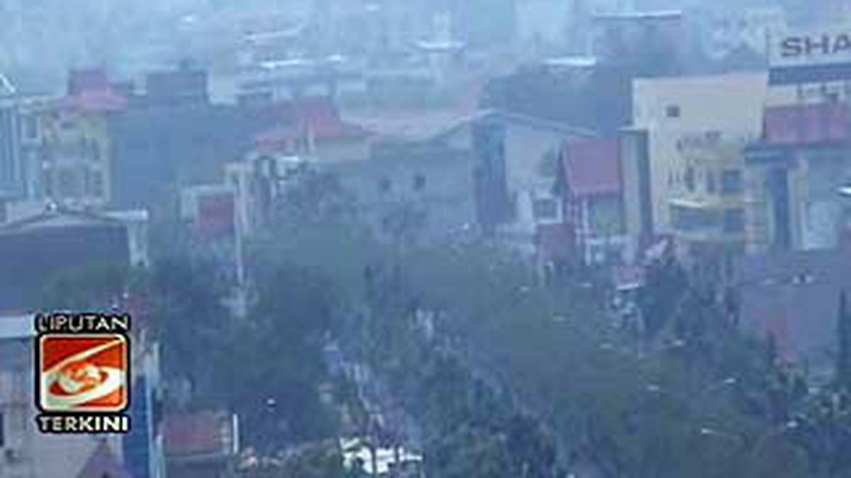 Kabut Asap di Riau Makin Tebal - News Liputan6.com