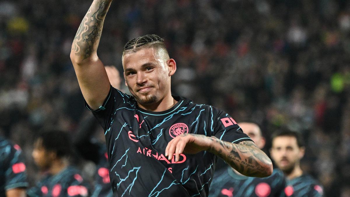 Liga Inggris: Man City Sepakat dengan West Ham United, Kalvin Phillips ...