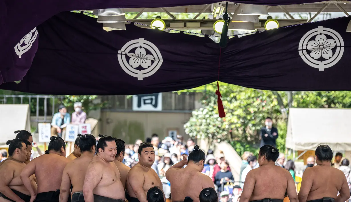 Melihat Pertandingan Sumo di Kuil Yasukuni Tokyo - Foto Liputan6.com