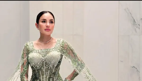 Inara Rusli Lepas Cadar, Ini 7 Potret Transformasi Istri Virgoun yang ...
