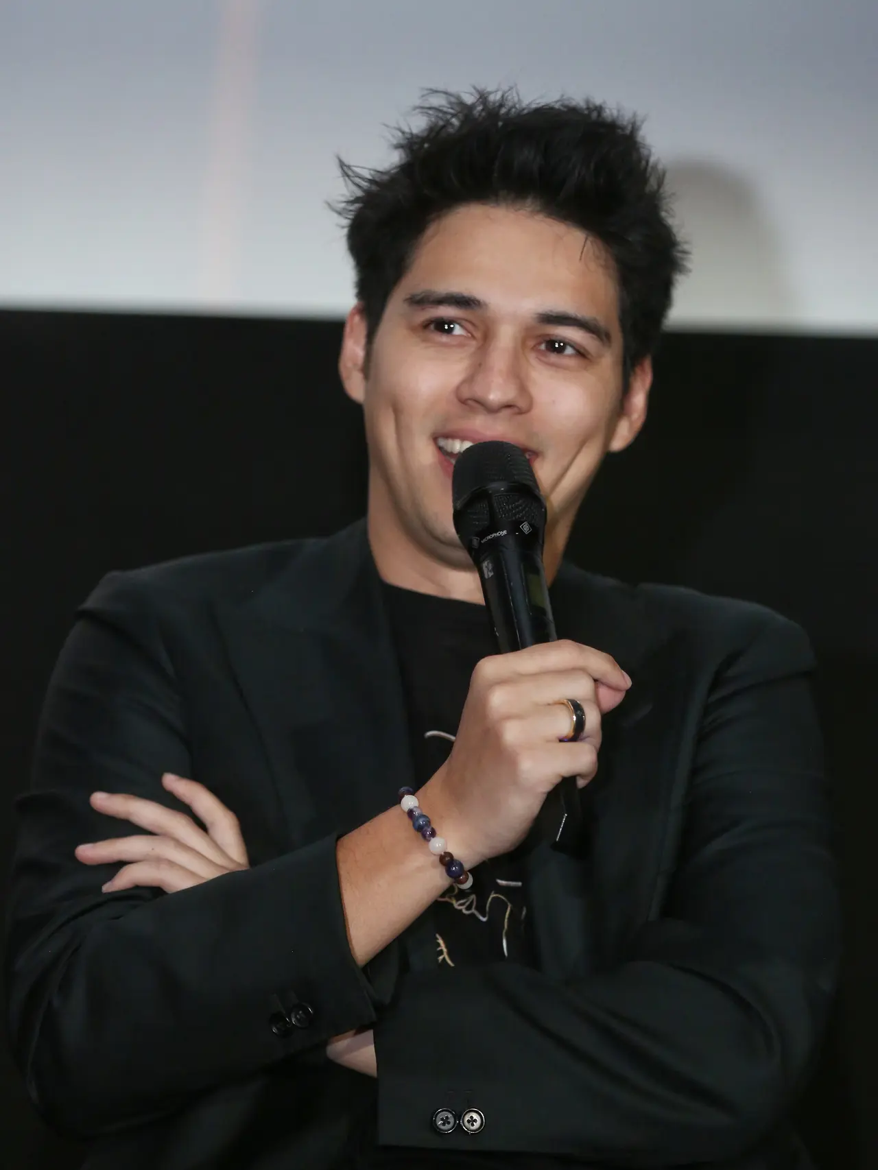 Maxime Bouttier: Dari Model Bali hingga Aktor Serbabisa - ShowBiz ...