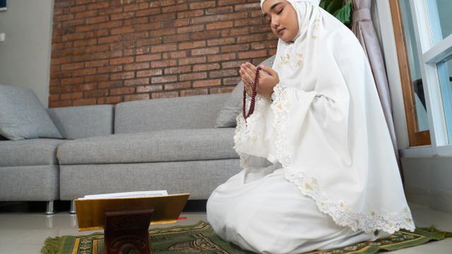 Pengertian Infaq dalam Islam, Beserta Jenis-Jenis dan Keutamaannya ...