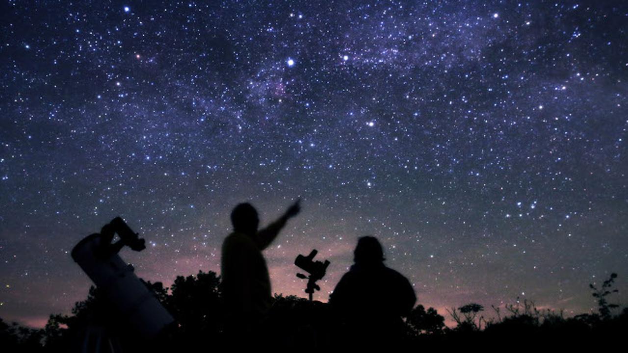7-1-1610: Galileo Temukan Bulan Terbesar di Tata Surya