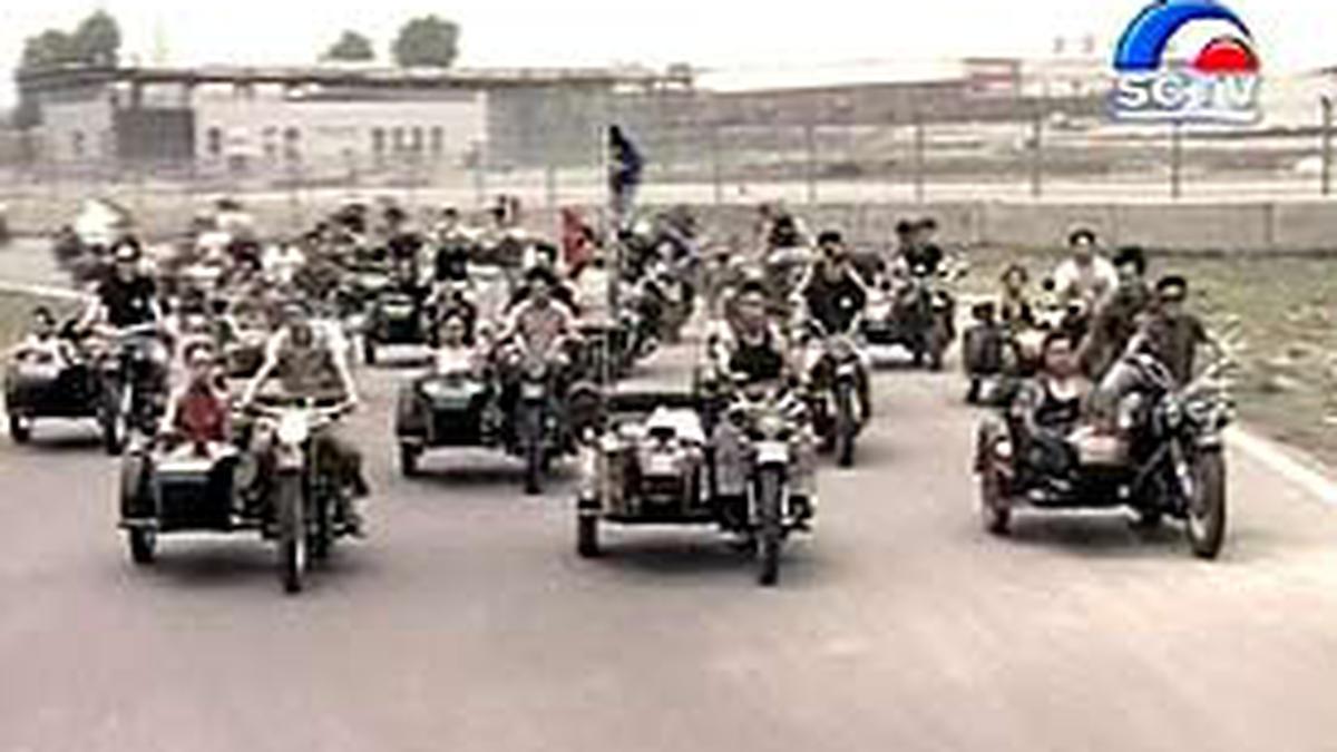 Penggemar Sepeda Motor Besar Berkumpul di Cina - Global Liputan6.com