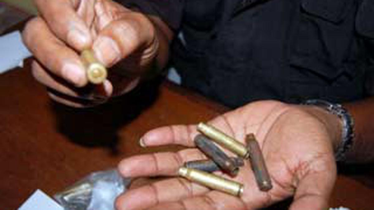 Ratusan Peluru Aktif Ditemukan di Menara Mulia - News Liputan6.com