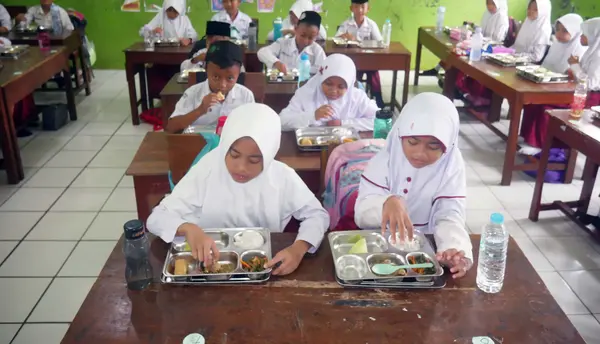 Polisi Tangkap Syahdan Husein Admin Akun Instagram Gejayan Memanggil ...
