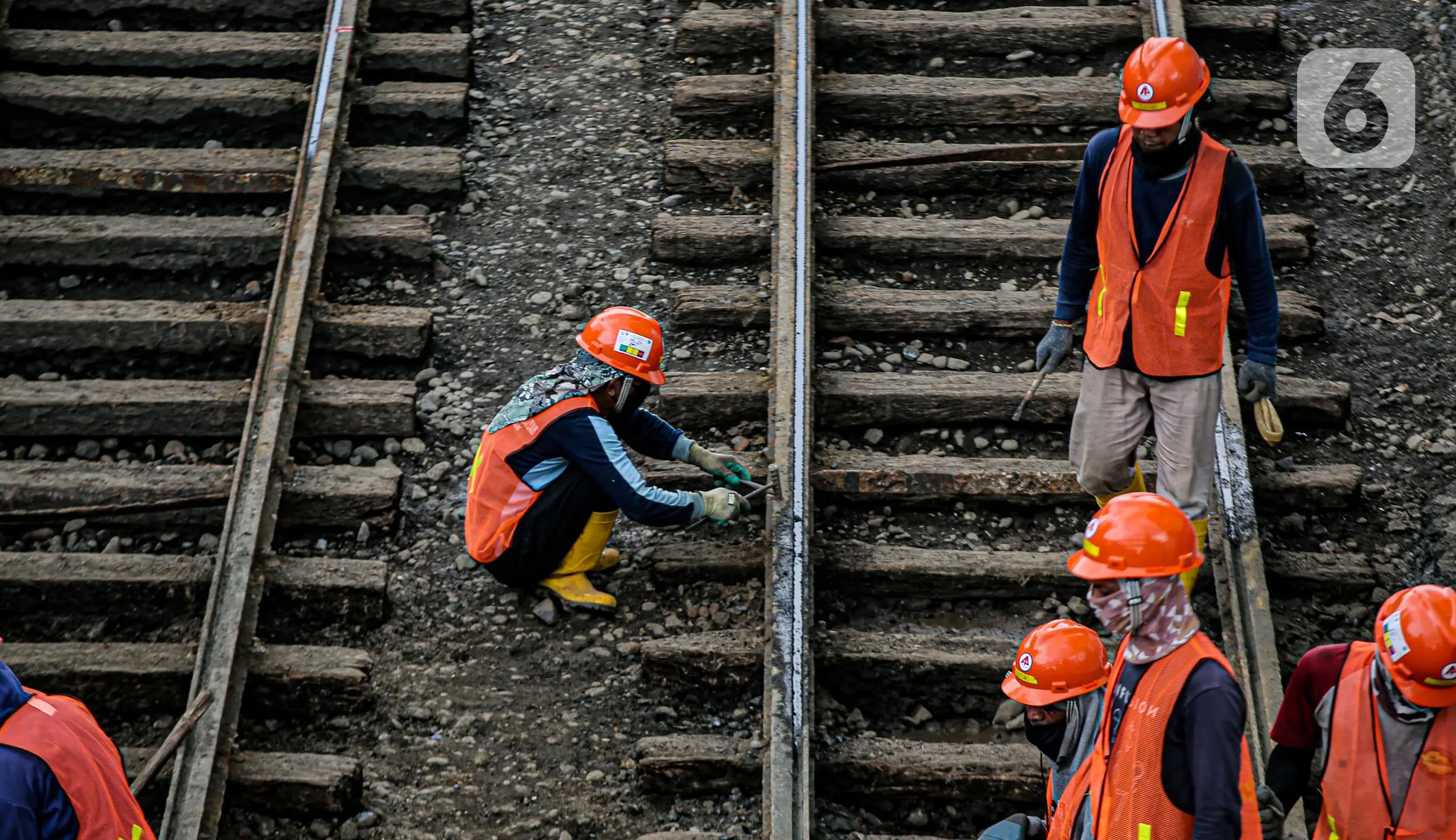 Jalur Rel Trem Masa Kolonial Belanda Kembali Ditemukan - Foto Liputan6.com