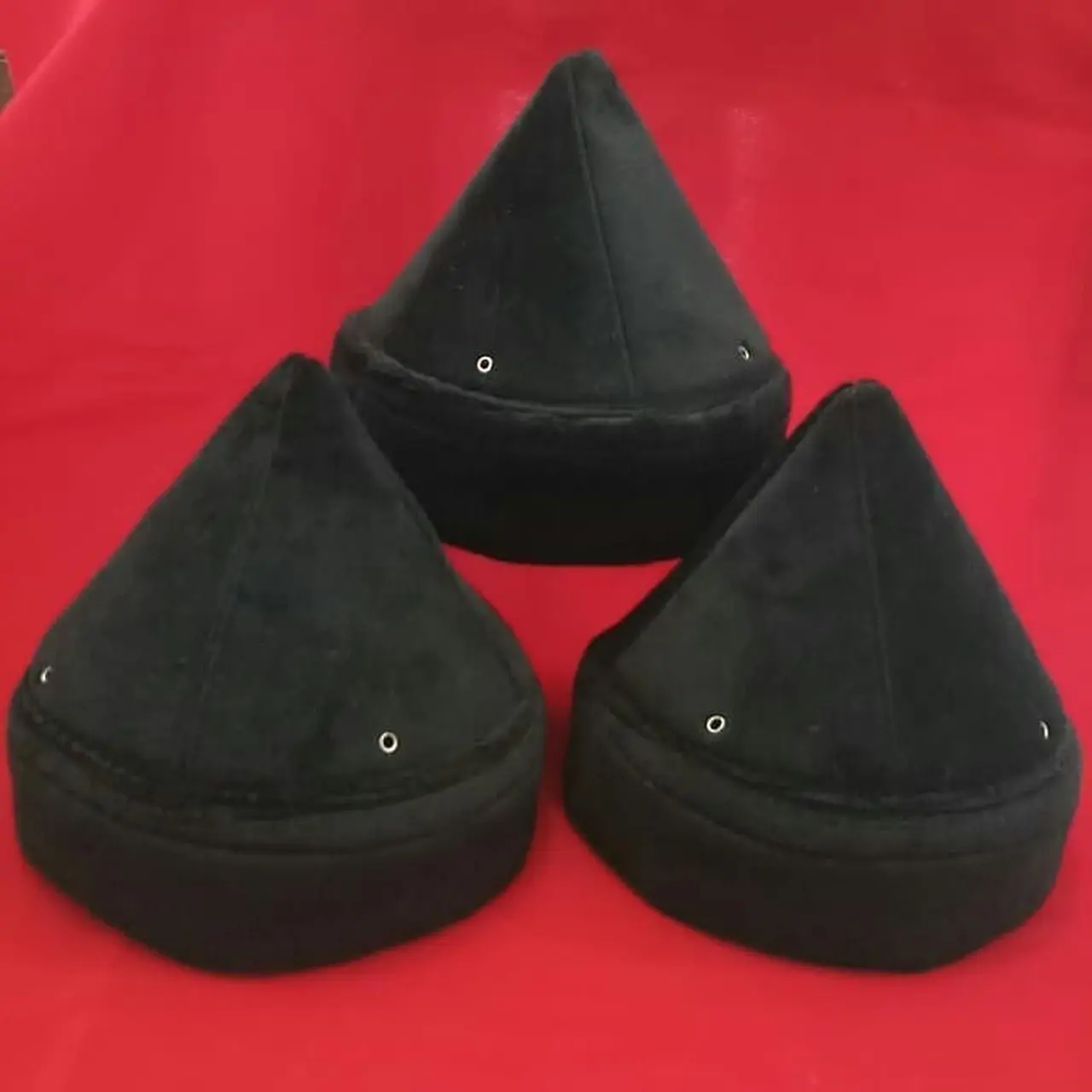 Rekomendasi Peci Lebaran untuk Gaya yang Elegan dan Tidak Monoton ...