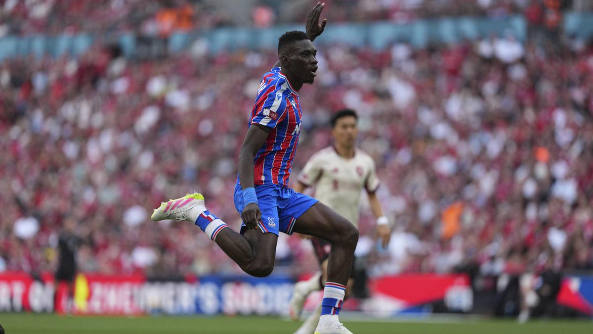 Ismaila Sarr Man of the Match Crystal Palace vs Liverpool