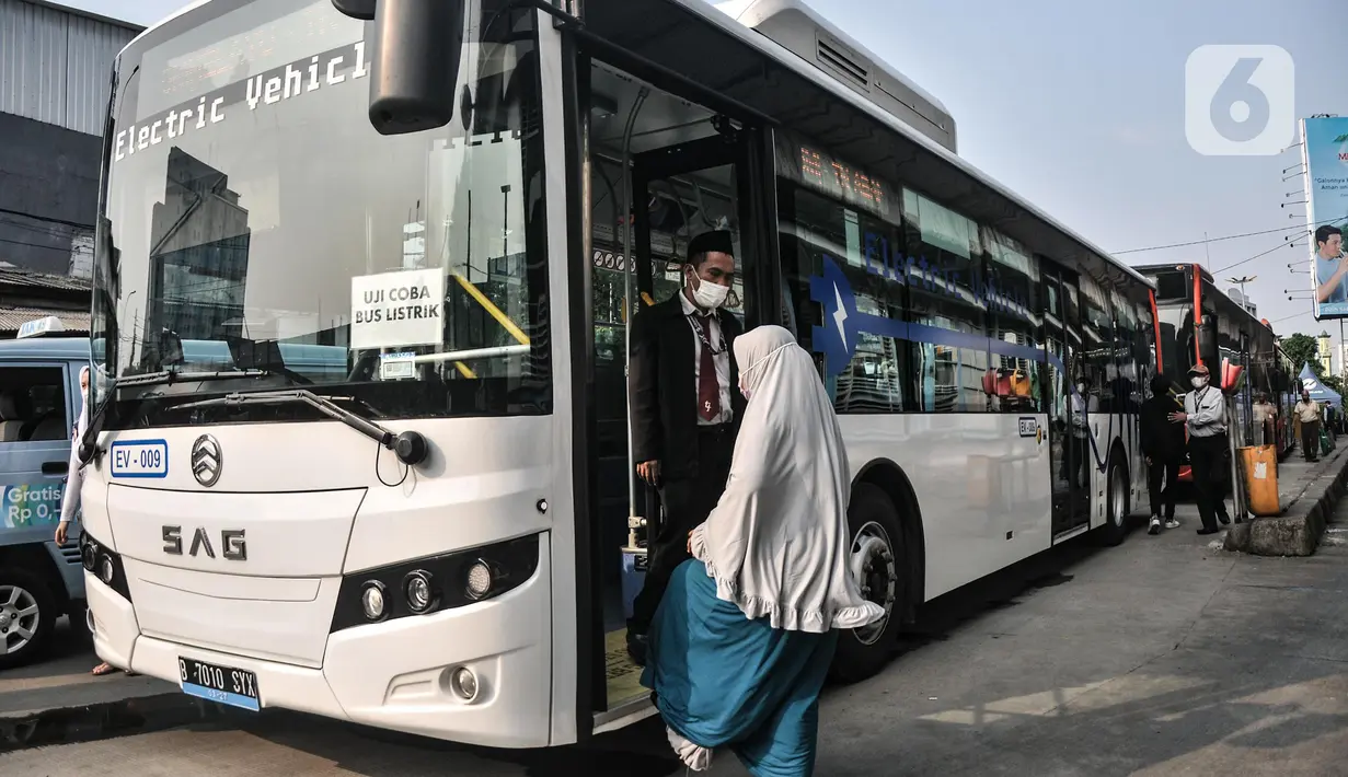 Uji Coba Bus Listrik Transjakarta Kampung Melayu-Tanah Abang via Cikini ...