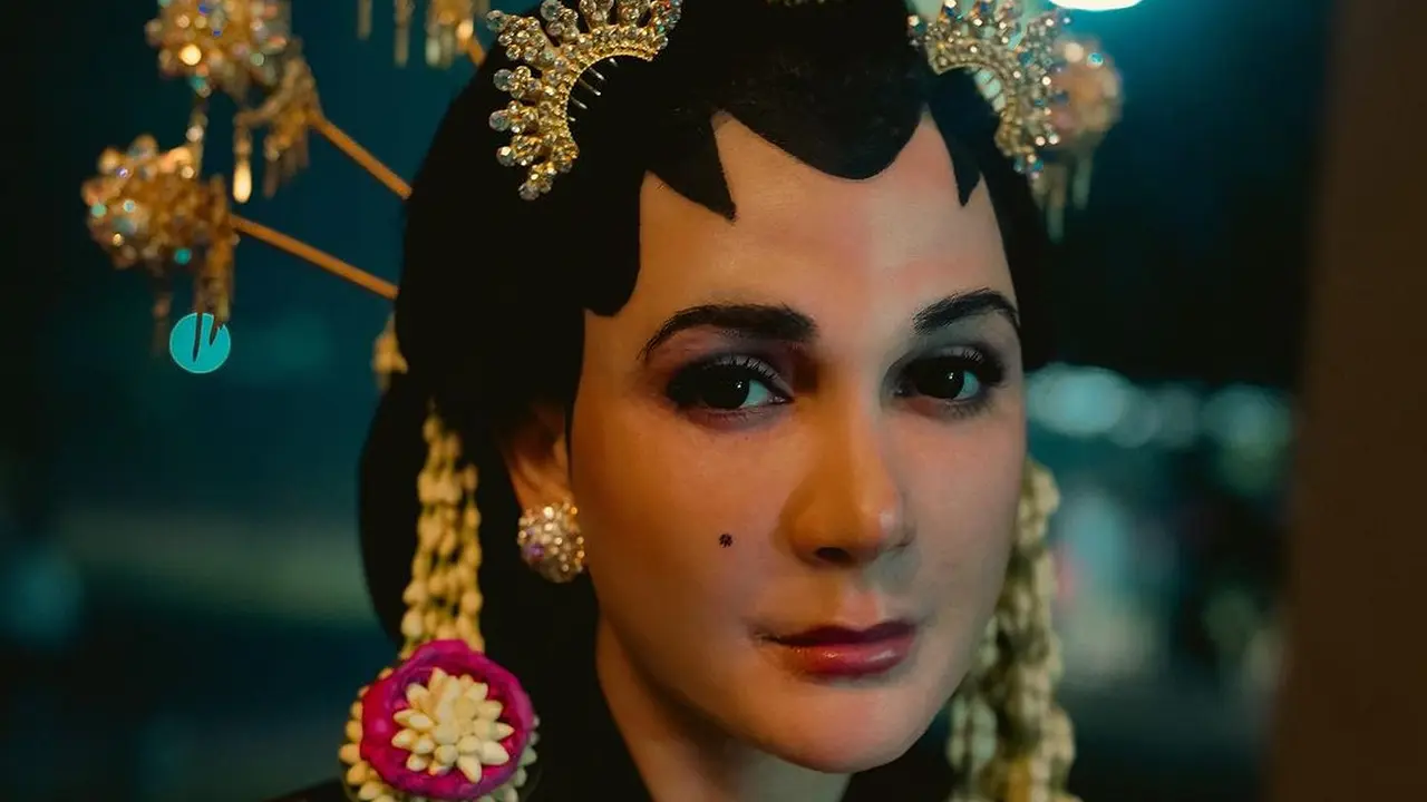 Laporan Box Office: Suzzanna Malam Jumat Kliwon Tembus 1 Juta Penonton ...