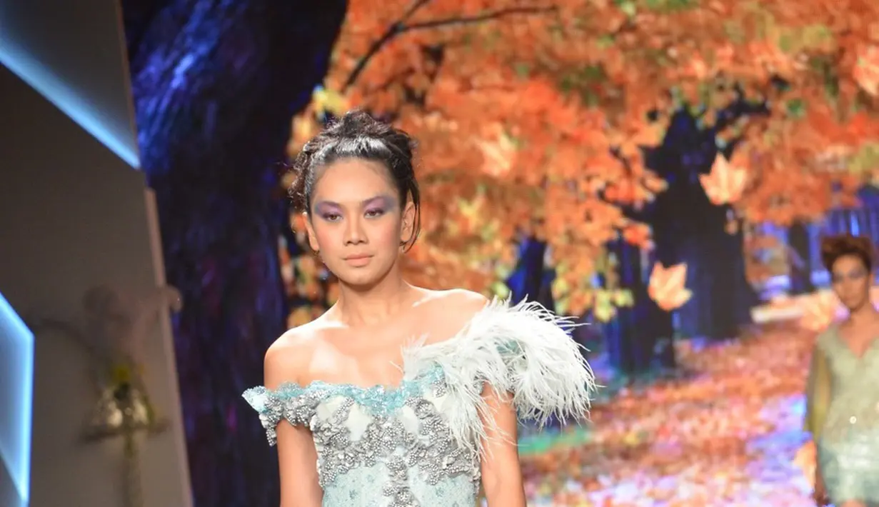 Sekuen Busana Cocktail II - Photo Fimela.com