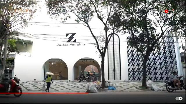 Irwansyah 'Sulap' Rumah Tua Menjadi Butik Keren, Berikut Potretnya ...