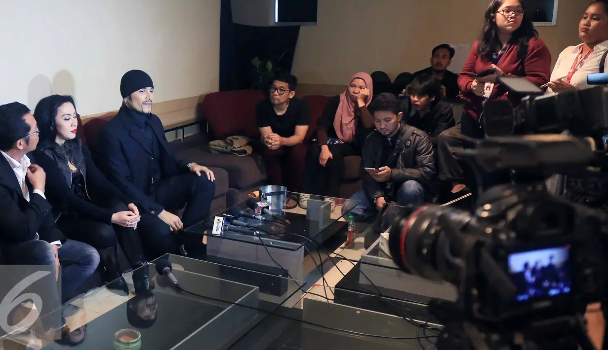 Romy Rafael dan Istri Gelar Show di Tiga Negara Timur Tengah - Foto ...