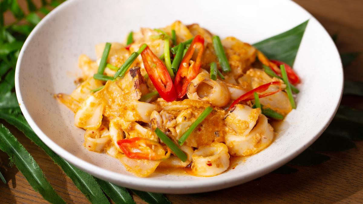 Resep Tumis Cumi Pedas Bumbu Kuning - Food Fimela.com