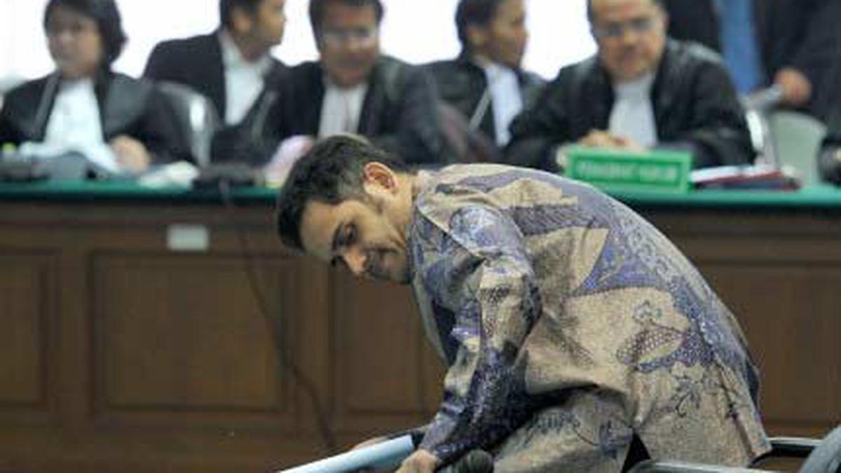 Terdakwa kasus Wisma Atlet, M Nazaruddin menjalani sidang pemeriksaan ...