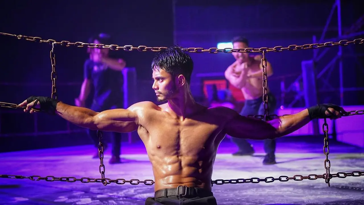 Gantengnya Aktor Malaysia Hairul Azreen: Perut Six Pack, Lemak Tubuh 3 ...