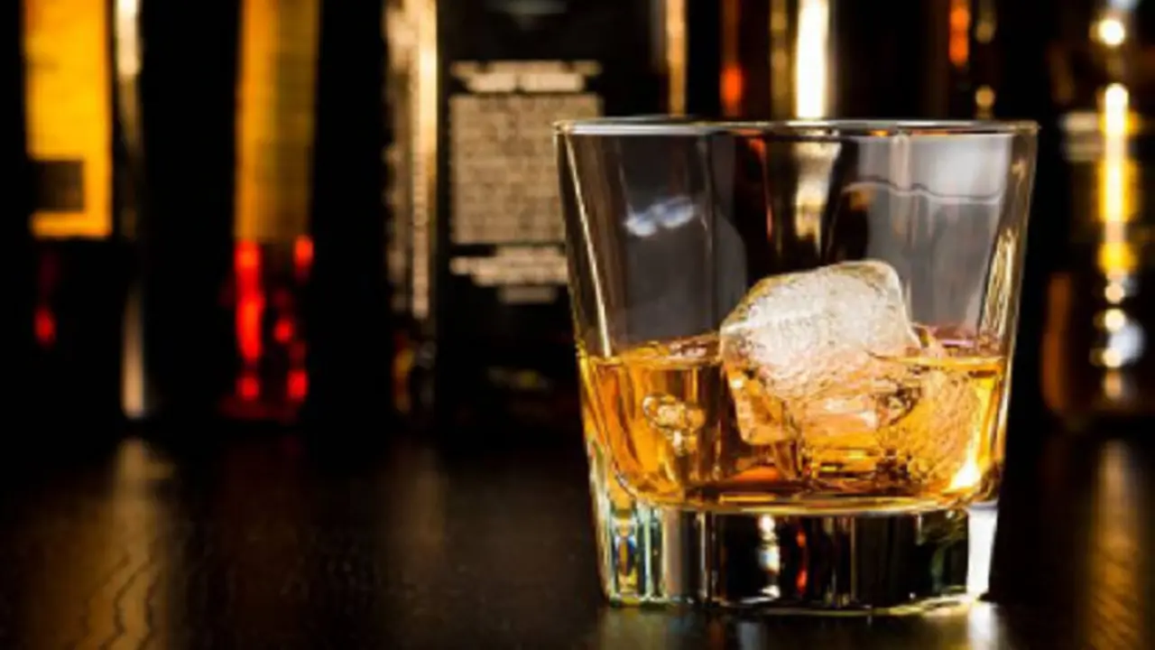 8 Jenis Whiskey yang Paling Populer, Kenali dari Ciri-Cirinya - Hot ...