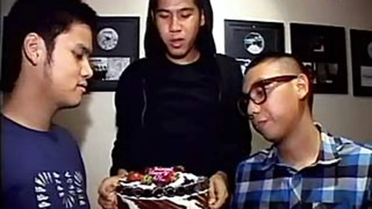 RAN Rayakan Ultah - ShowBiz Liputan6.com