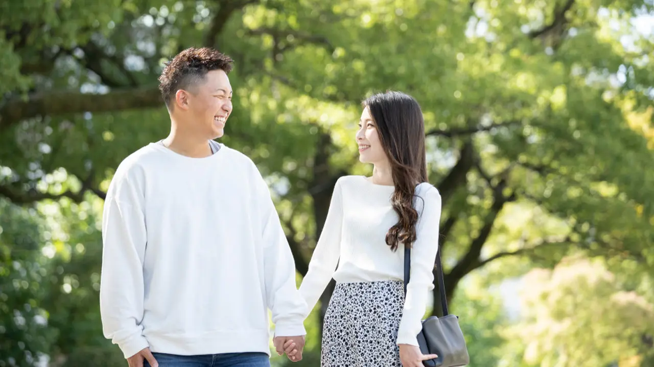 7 Sikap Sederhana Perempuan Yang Membuat Pria Melabuhkan Hatinya