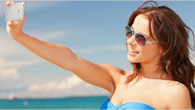 Awas, Kebanyakan Selfie Ternyata Bisa Menurunkan Fungsi Otak - Beauty ...